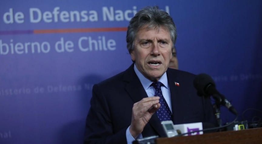 Ministro Espina anuncia fin de recontrataciones por «pituto» en las ...